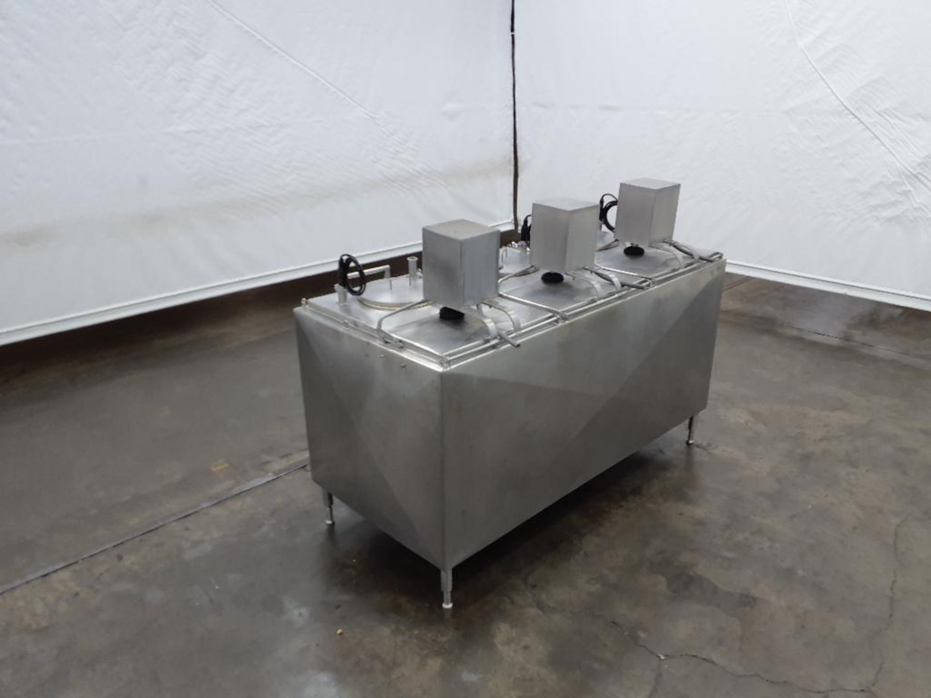 3 Vat Mix Tank: 2 inch DischargeMan hole x3: Diameter: 14 inches Tank ...