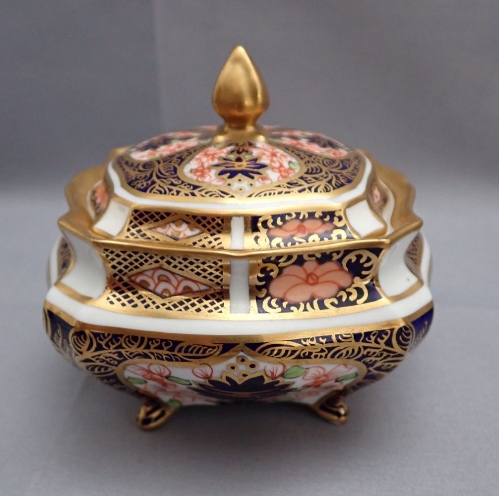 Duke's Avenue Auctions | Avenue Auction