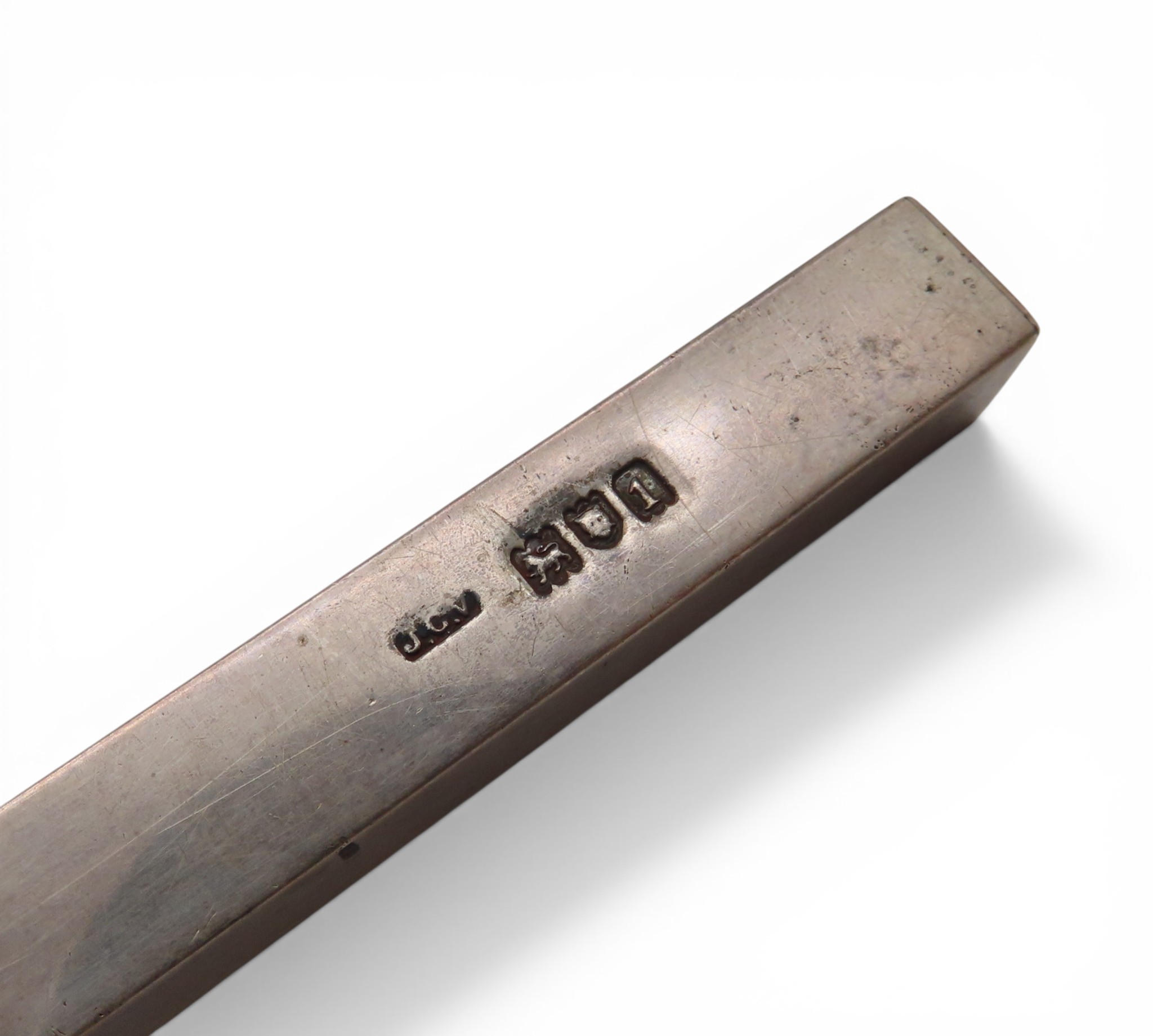 A silver ruler, by John Collard Vickery, London 1906, 43gms Condition ...