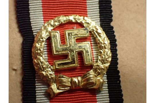 Honour Roll Clasp of the WW2 German Army Gilded clasp in good, clean ...