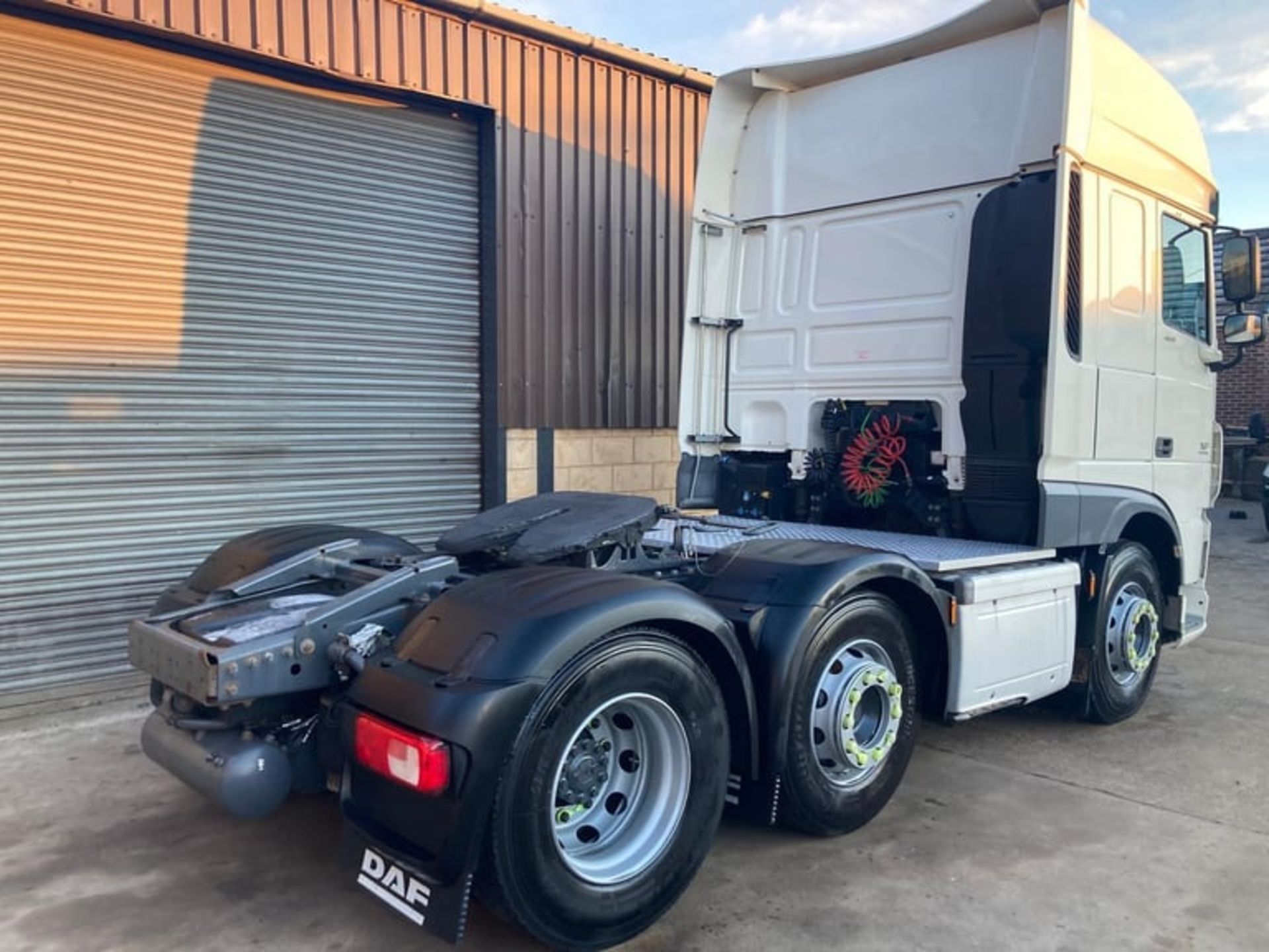 VC00084 Reg: DG66 FRP Information from the seller: 66 Daf Xf 106.460 ...