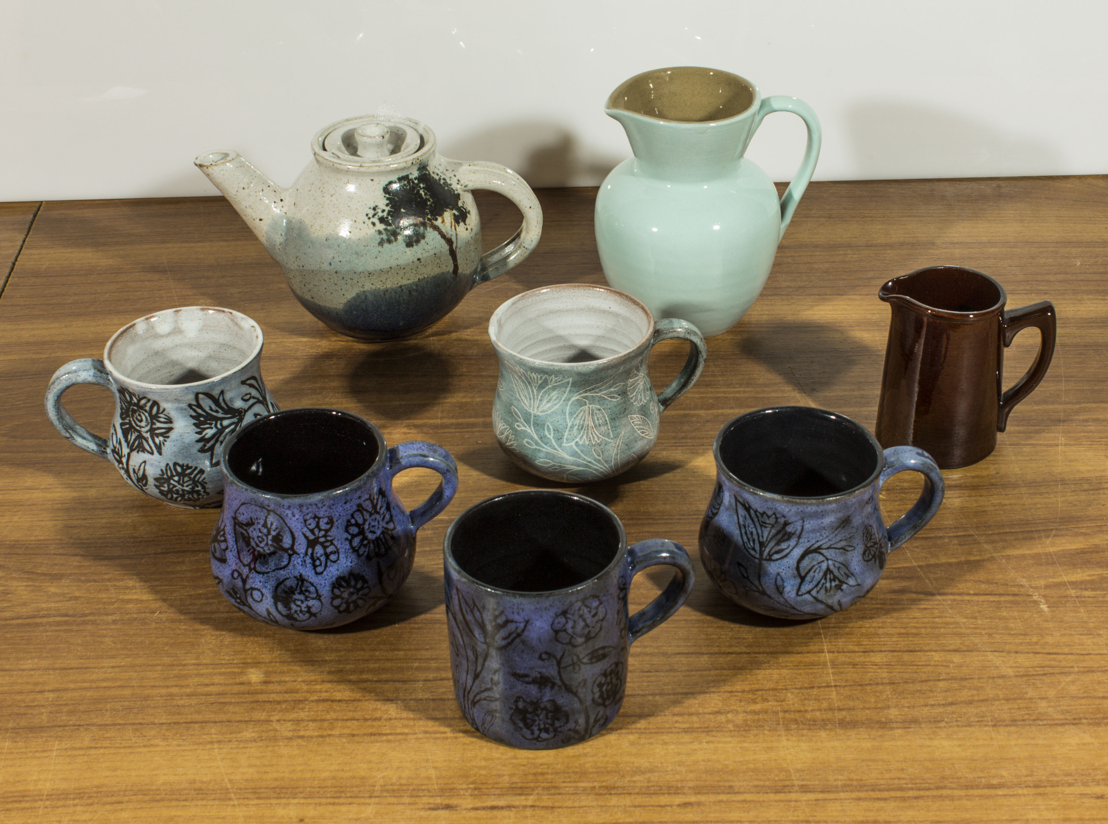 Eight pieces of Scottish pottery including Bemersyde