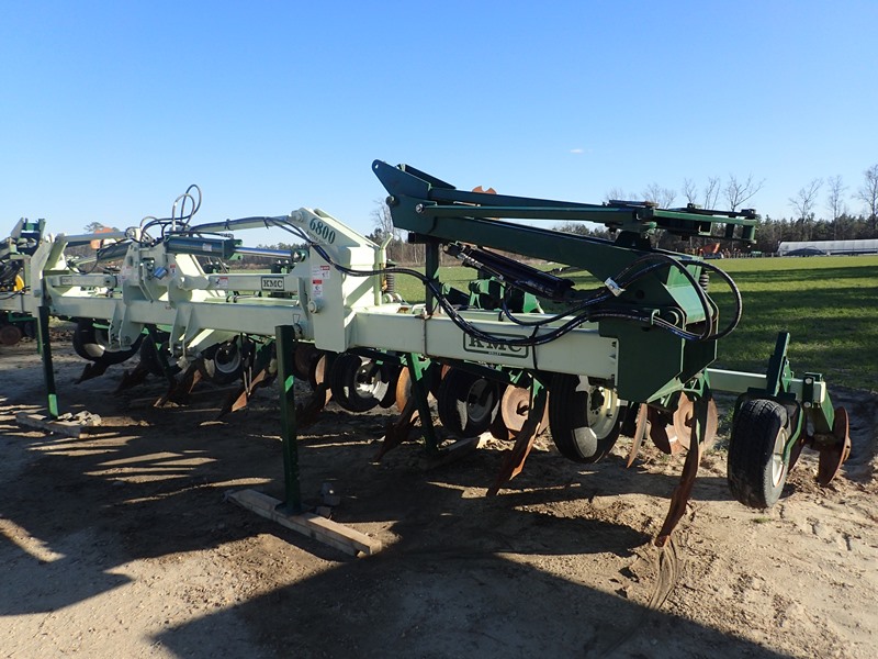 2015 KMC 8 row 6800 ripper bedder stack fold Hydraulic row markers 40 ...