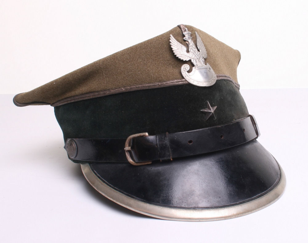 WW2 Polish Artillery Officers Peaked Cap being the traditional type ...
