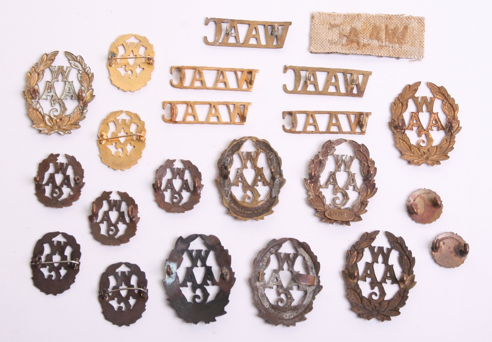 WW1 Women’s Army Auxiliary Corps (WAAC) Badges consisting of brass cap ...