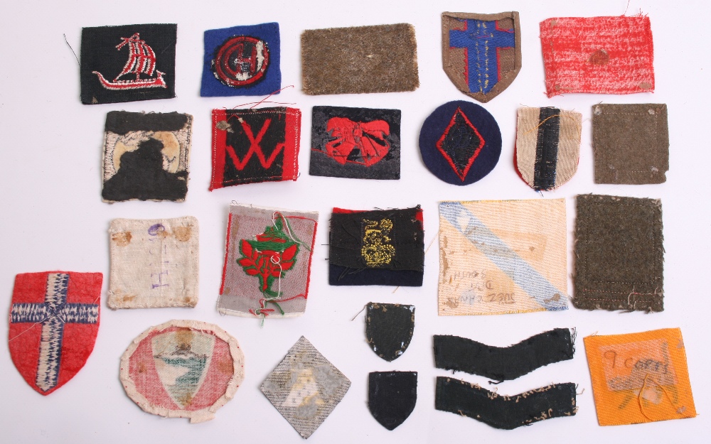 Selection of WW2 & Post WW2 Formation Signs including 2x printed 52nd ...