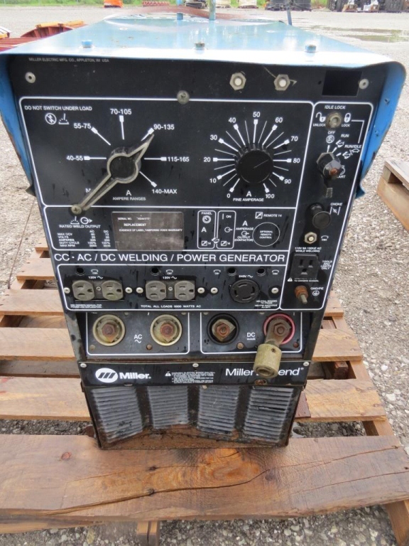 Miller Legend Welder/Generator- Onan 18HP Gas Engine Constant Current ...