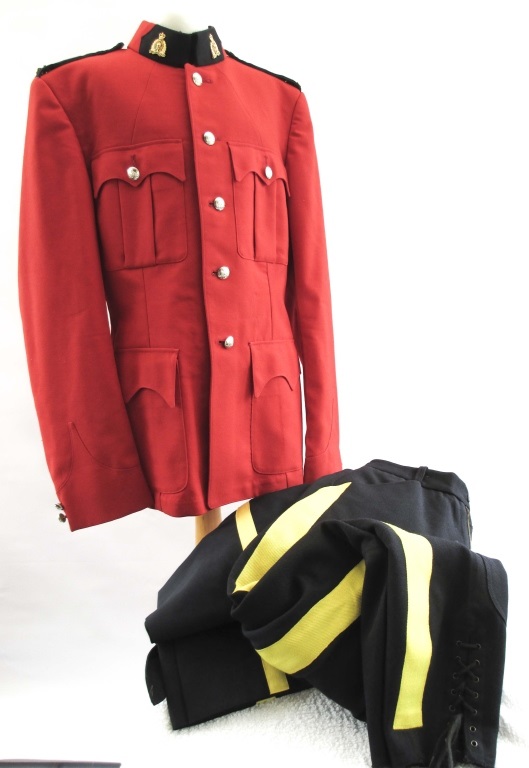RCMP ROYAL CANADIAN MOUNTED POLICE UNIFORM Comprising Mounties Jacket ...
