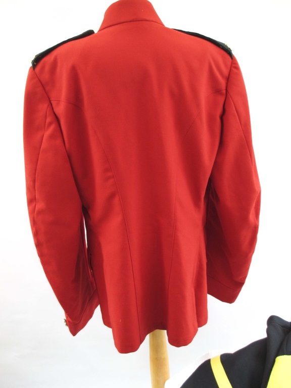 RCMP ROYAL CANADIAN MOUNTED POLICE UNIFORM Comprising Mounties Jacket ...