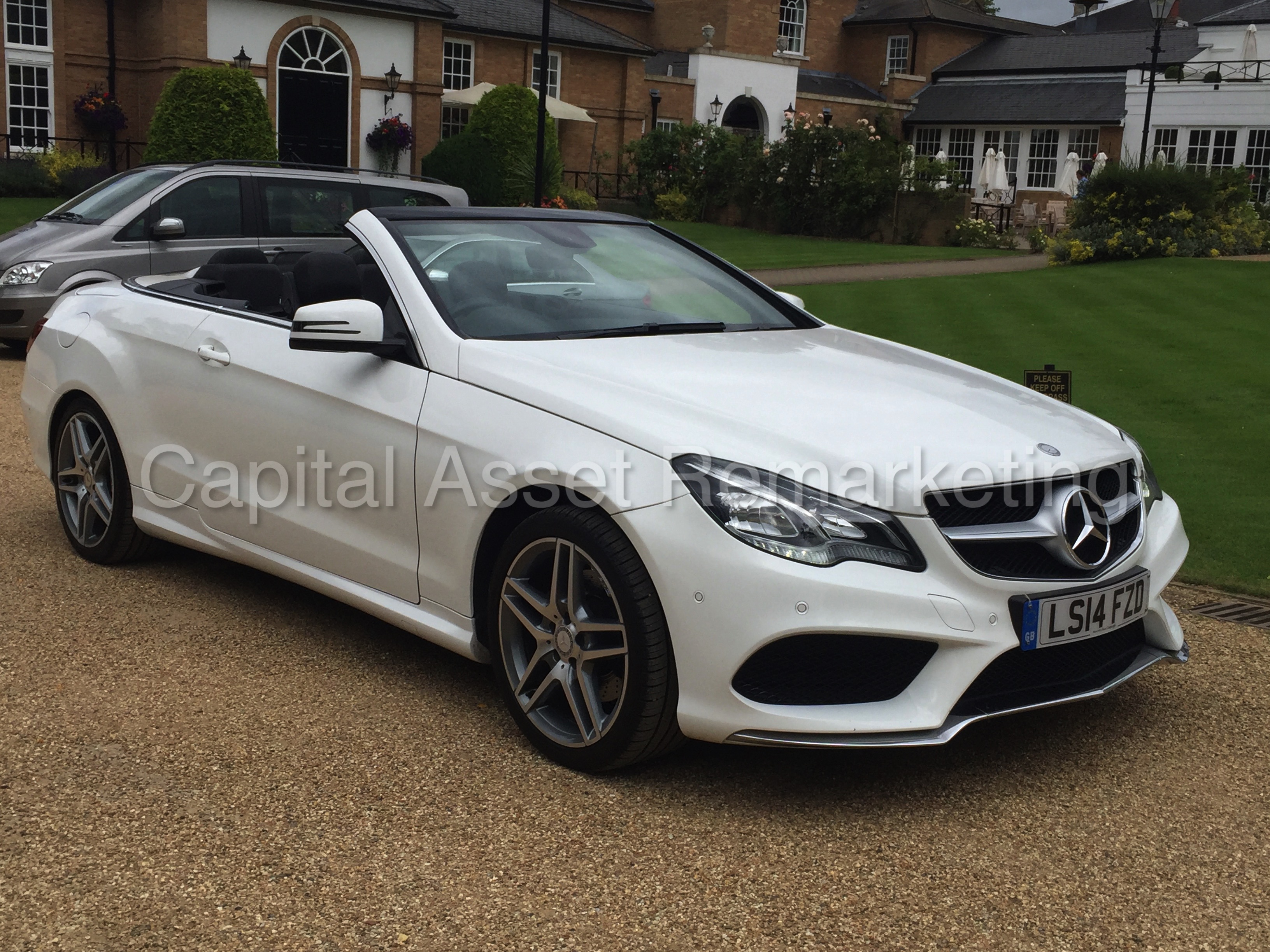 MERCEDES-BENZ E220 CDI 'AMG SPORT' CONVERTIBLE / CABRIOLET 2143cc 'CDI ...