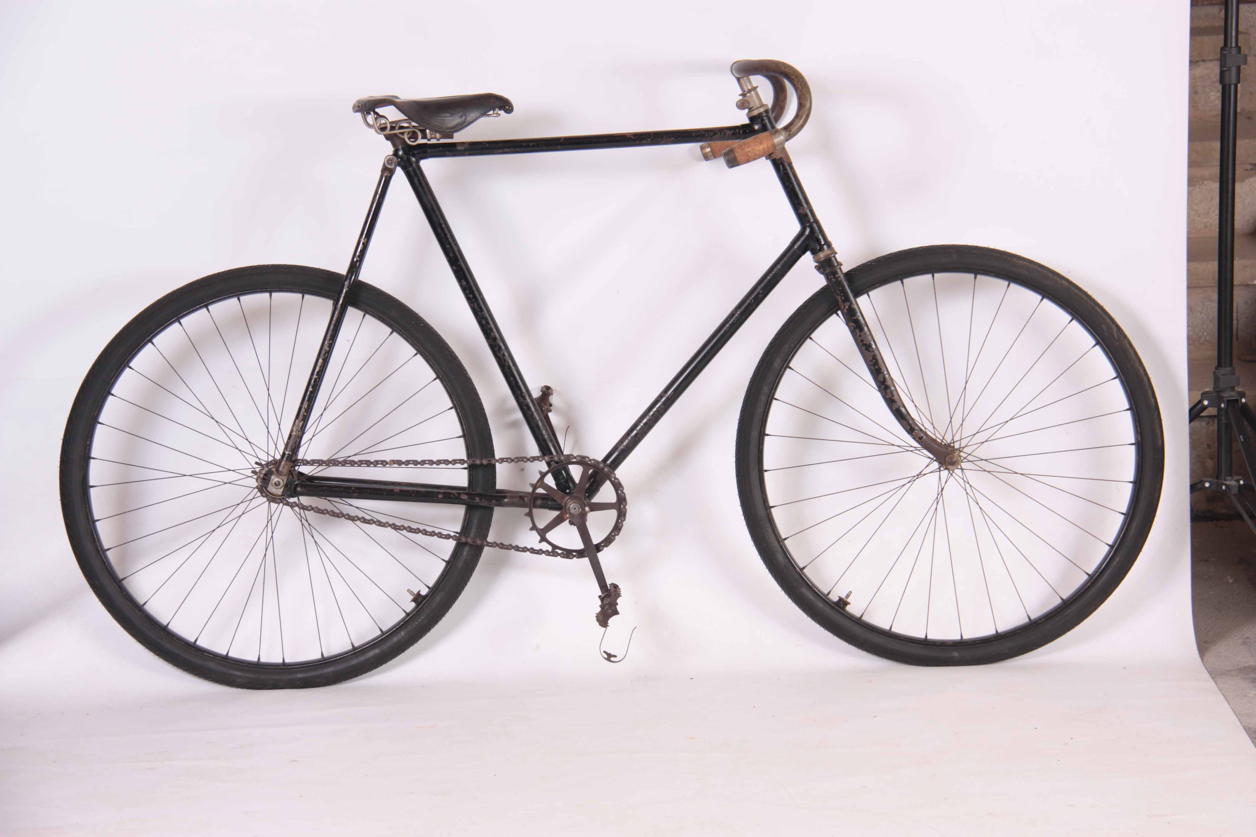 A RARE FRENCH LATE 19th CENTURY HUMBER 'SPECIAL' RACER BICYCLE CIRCA ...
