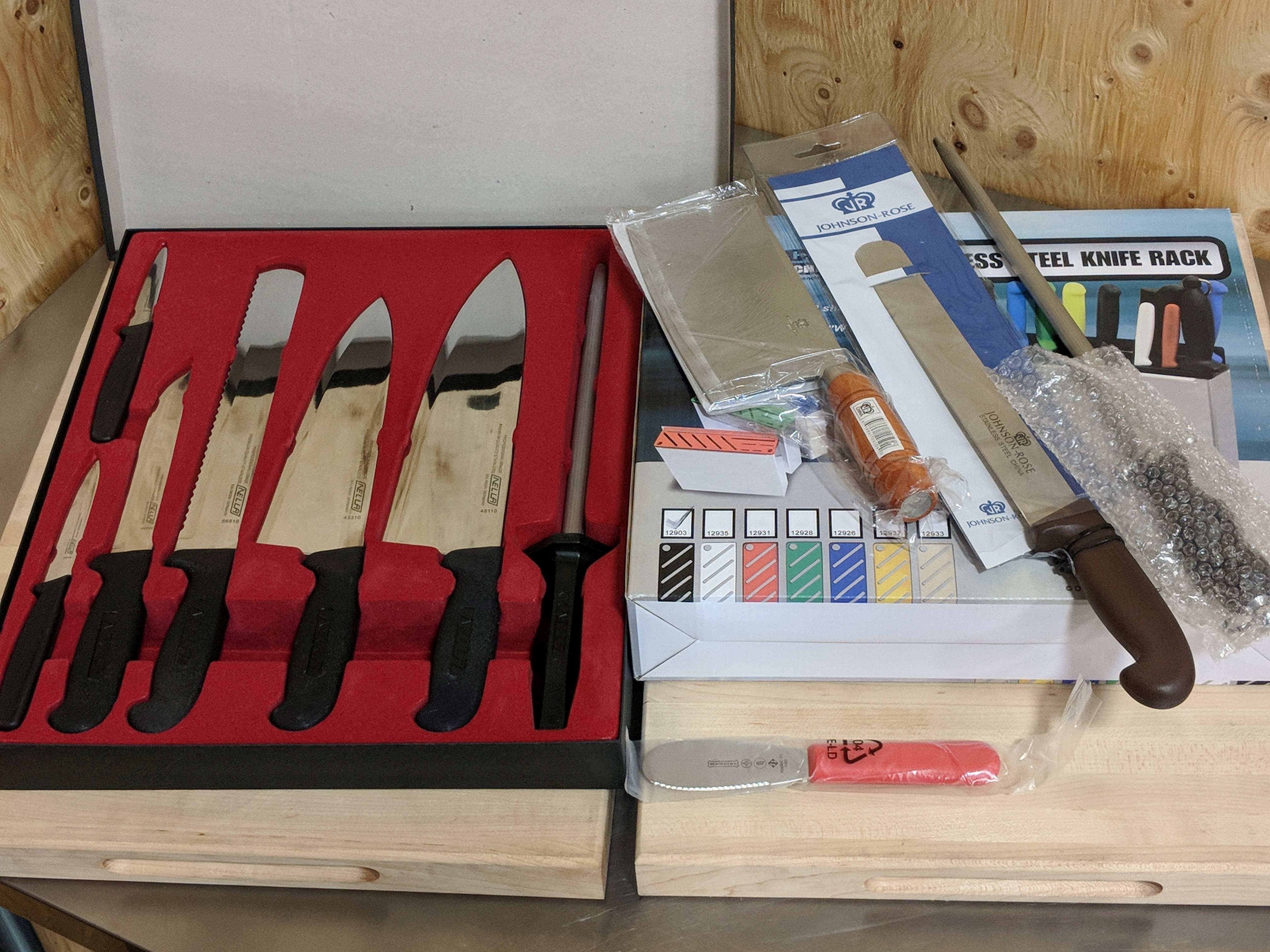 12" Knife Rack with 8 Knives, Cleaver, 2 Butcher Steels - Lot of 12 ...