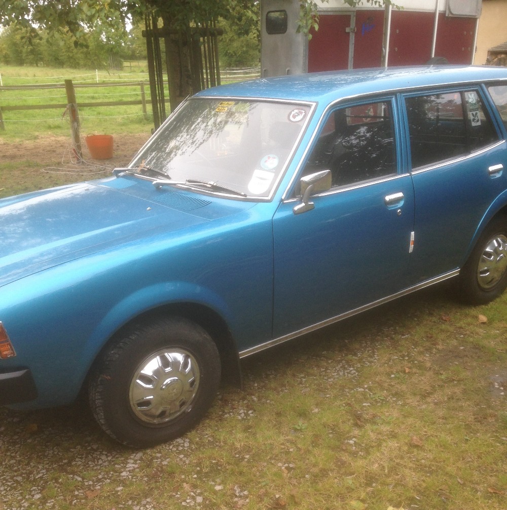 A VINTAGE MITSUBISHI COLT LANCER GL ESTATE - 1979, blue, registration ...