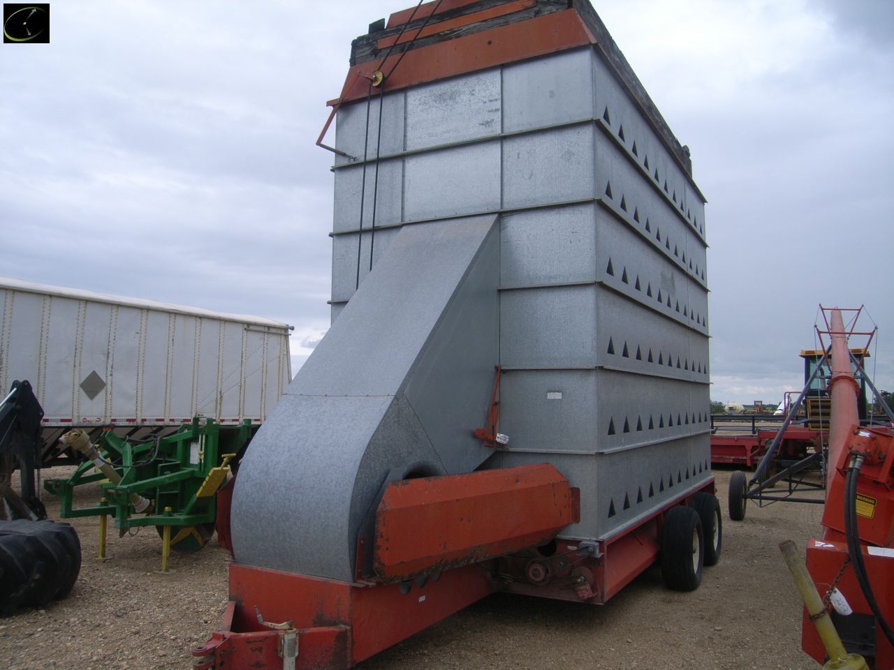 VERTEC 6600 GRAIN DRYER SN# 6687067