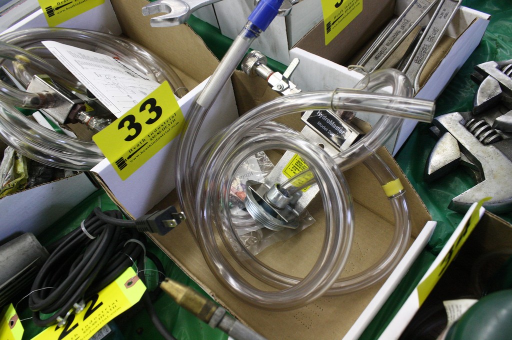 { Choice of lots: 32, 33 } HYDROMASTER MODEL 208 CHEMICAL PROPORTIONER