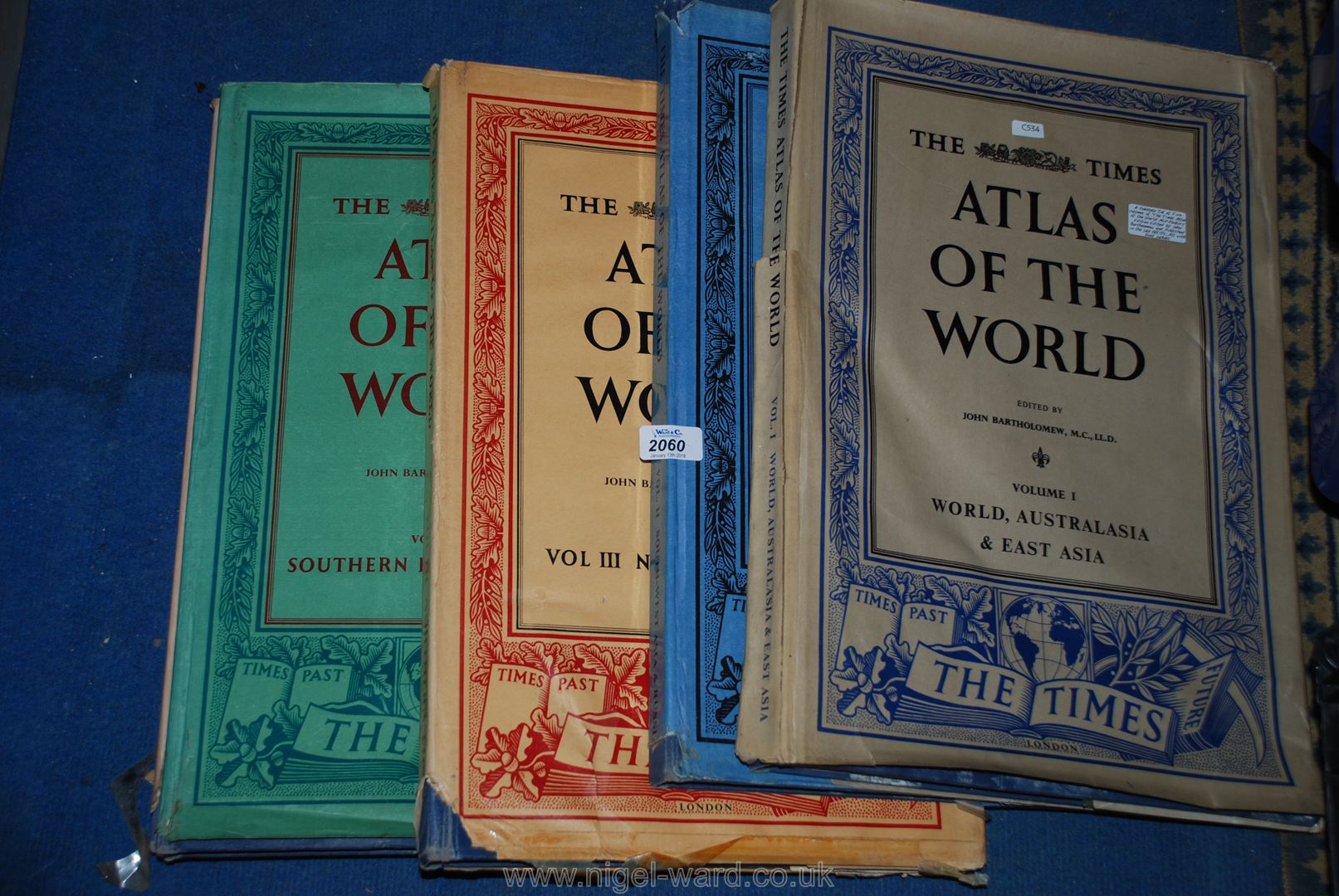 A Complete Set of Five Volumes of 'The Times Atlas of the World Mid ...