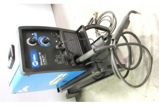 Miller Millermatic 140 Autoset Mig Welder-w/ 10' M-100 Mig Gun and ...