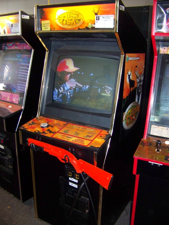 DEER HUNTING USA SHOOTER ARCADE GAME Item is in used condition ...