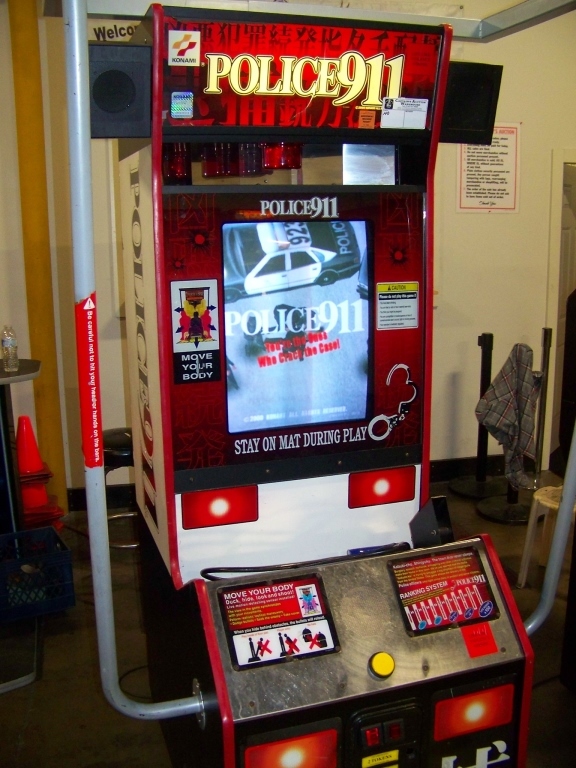POLICE 911 SHOOTER SIMULATOR ARCADE GAME KONAMI Item is in used ...