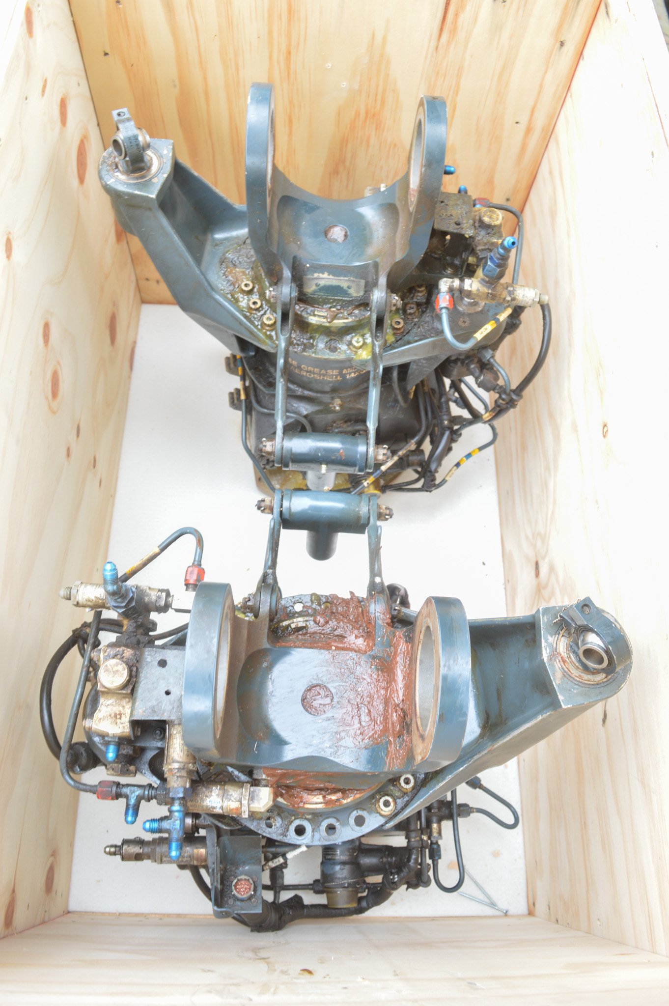 Sea King Main Rotor Head Assembly Approximately 600mm (H) x 500mm (W) x ...