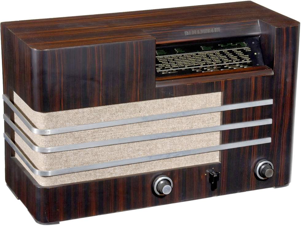 Telefunken 686 WK Bauhaus-Style Radio Receiver, 1936 German 8-tube ...