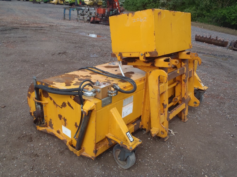 2003 JCB 500 Teleporter Sweeper Collector Brush