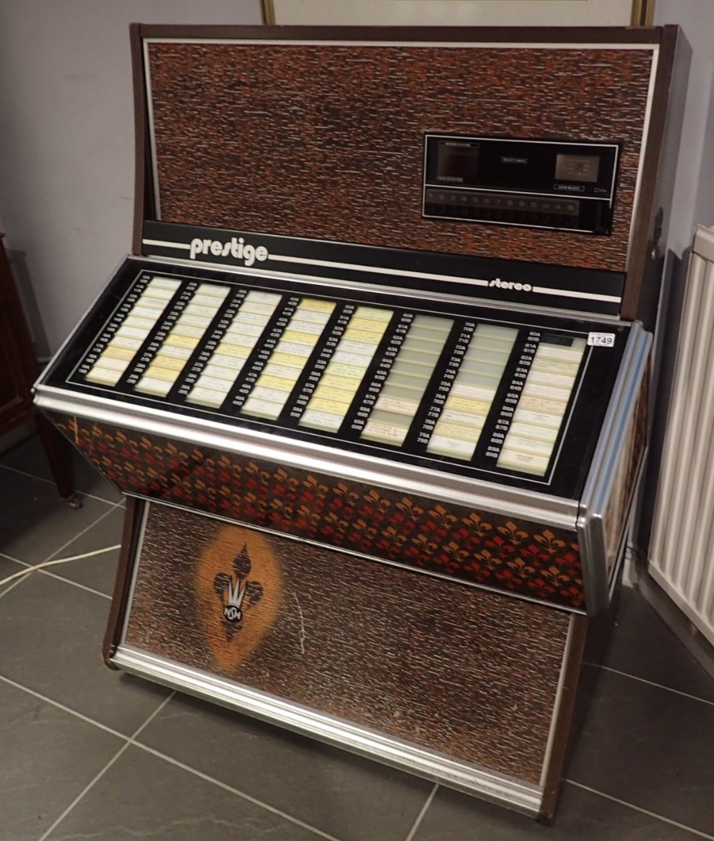 Large floor standing Prestige jukebox with multi single record choice ...