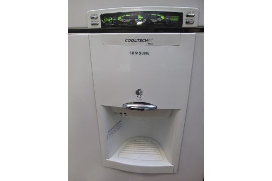 Samsung Cooltech Plus Fridge/Freezer with Water Dispenser, Model SR ...