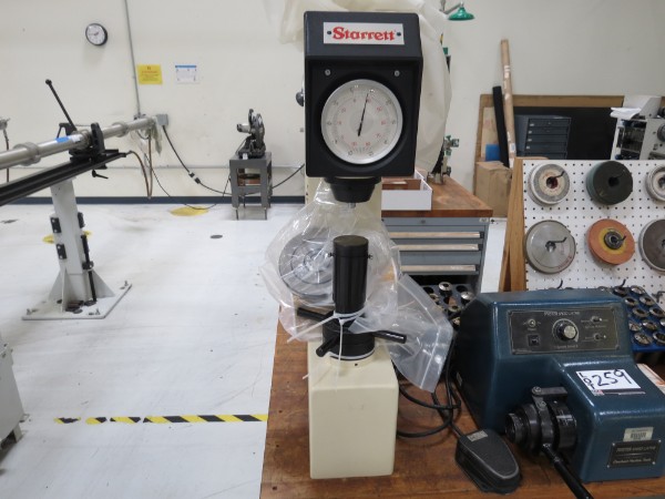 Starrett 3814 Rockwell Hardness Tester, analog, S/N 7522, New 2005