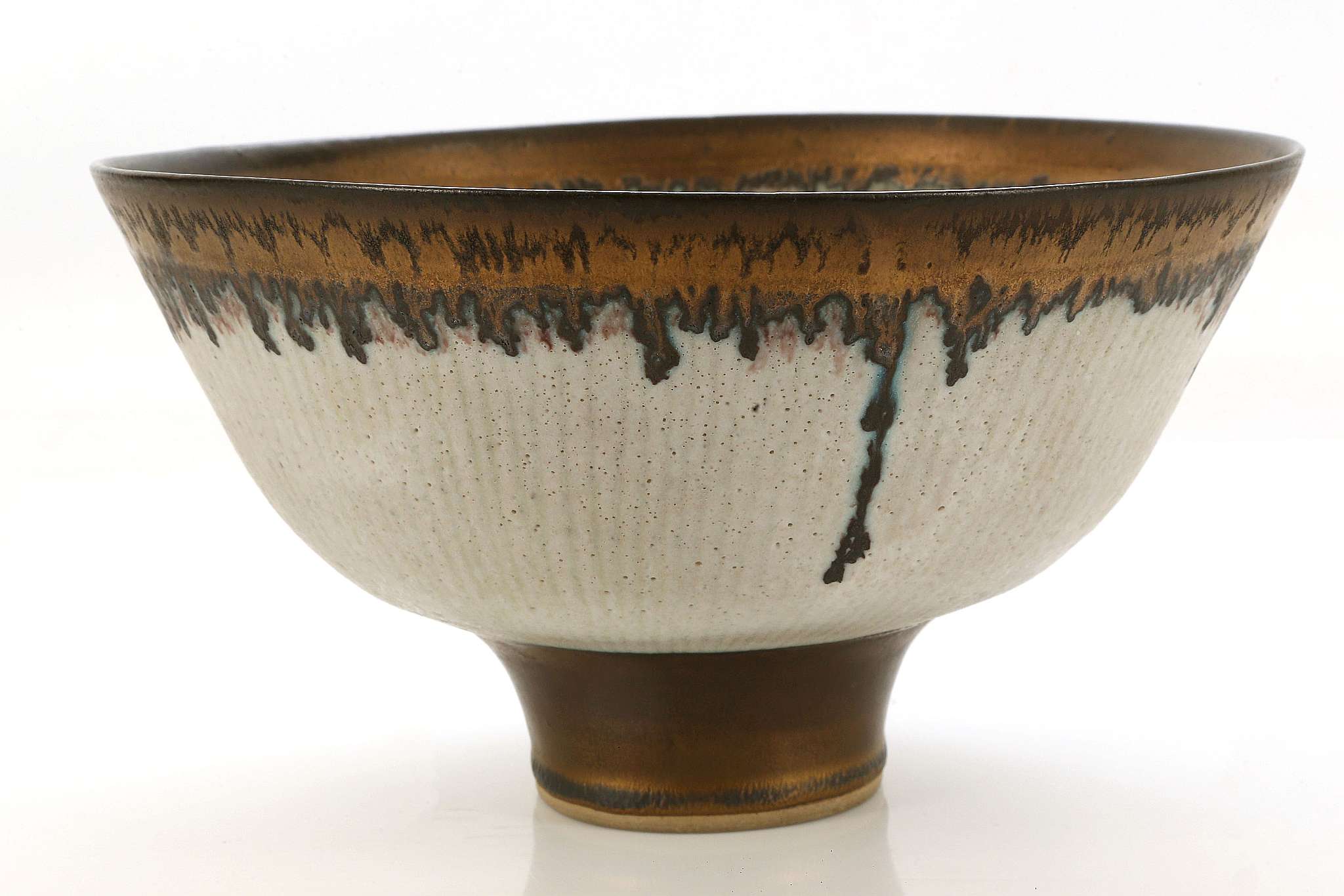 DAME LUCIE RIE (AUSTRIAN 1902-1995). Porcelain studio pottery footed ...