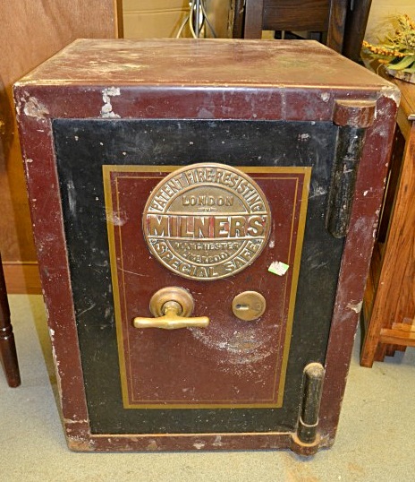 1 x Vintage Milners "Special" Fire Resistant Safe - Circa 1920-1950 ...