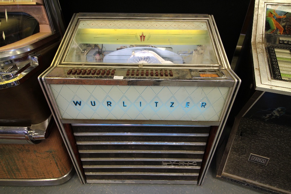 Wurlitzer Lyric Jukebox, Serial No. 6126073 (requires full restoration ...