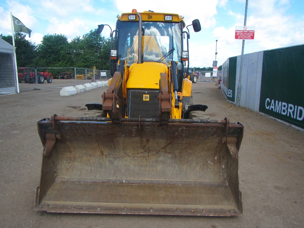 2008 JCB 3CX Sitemaster c/w manual gearbox, piped, 4 in 1 bucket ...