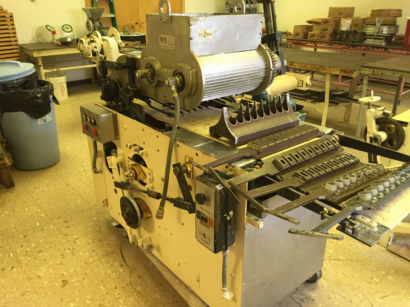 Werner Lehara 16" Wire-Cut Extruder with water cooled rollers ...