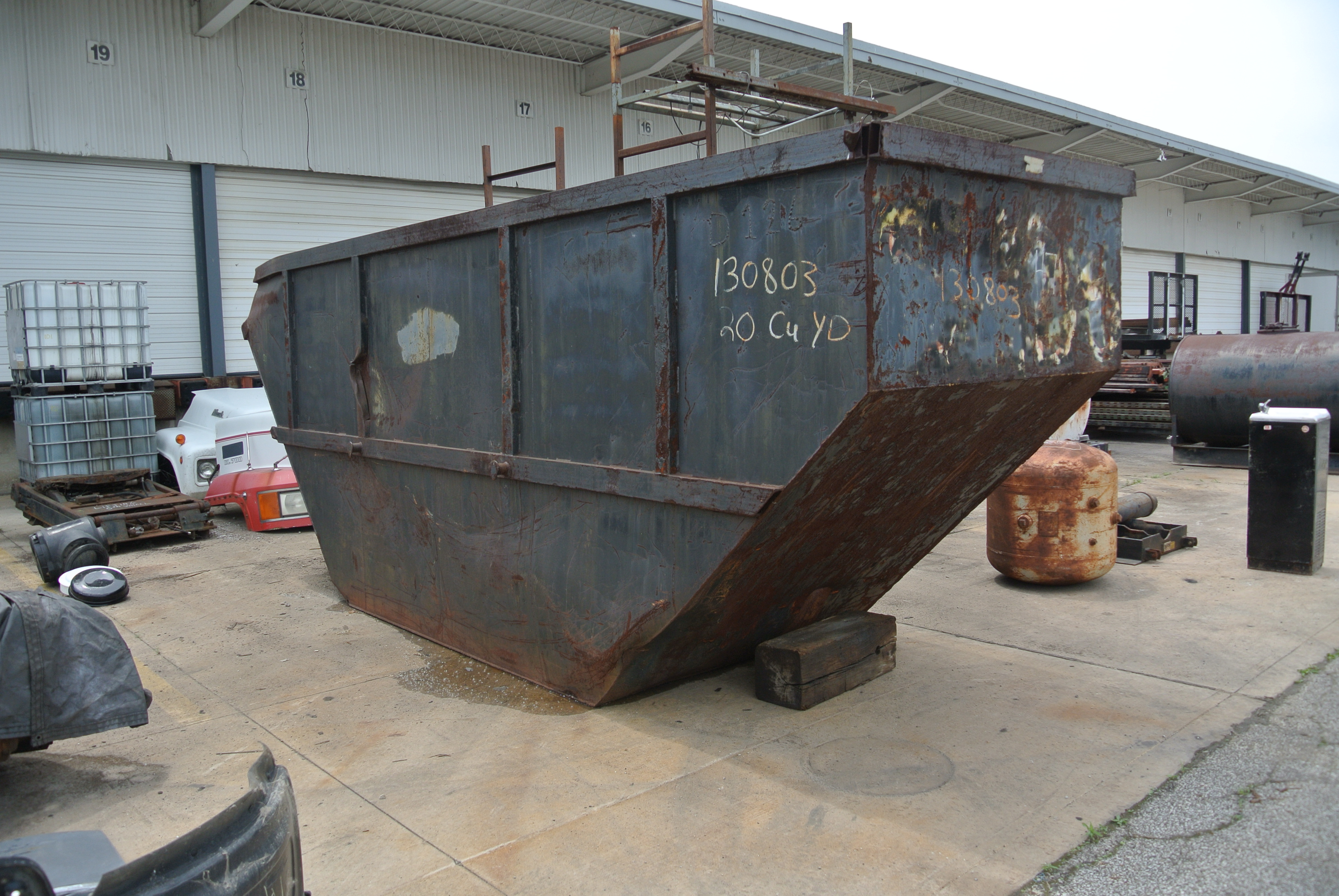 130803 - 20 Cubic Yard Lugger Box - 18' X 64" X 74" Steel