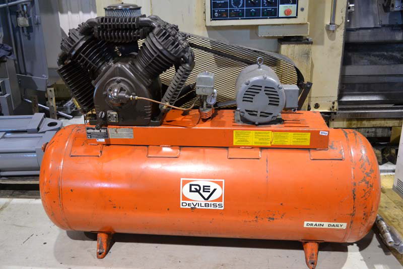 DEVILBISS 10 HP AIR COMPRESSOR, 575 V (LOCATED IN VAUDREUIL, QC ...
