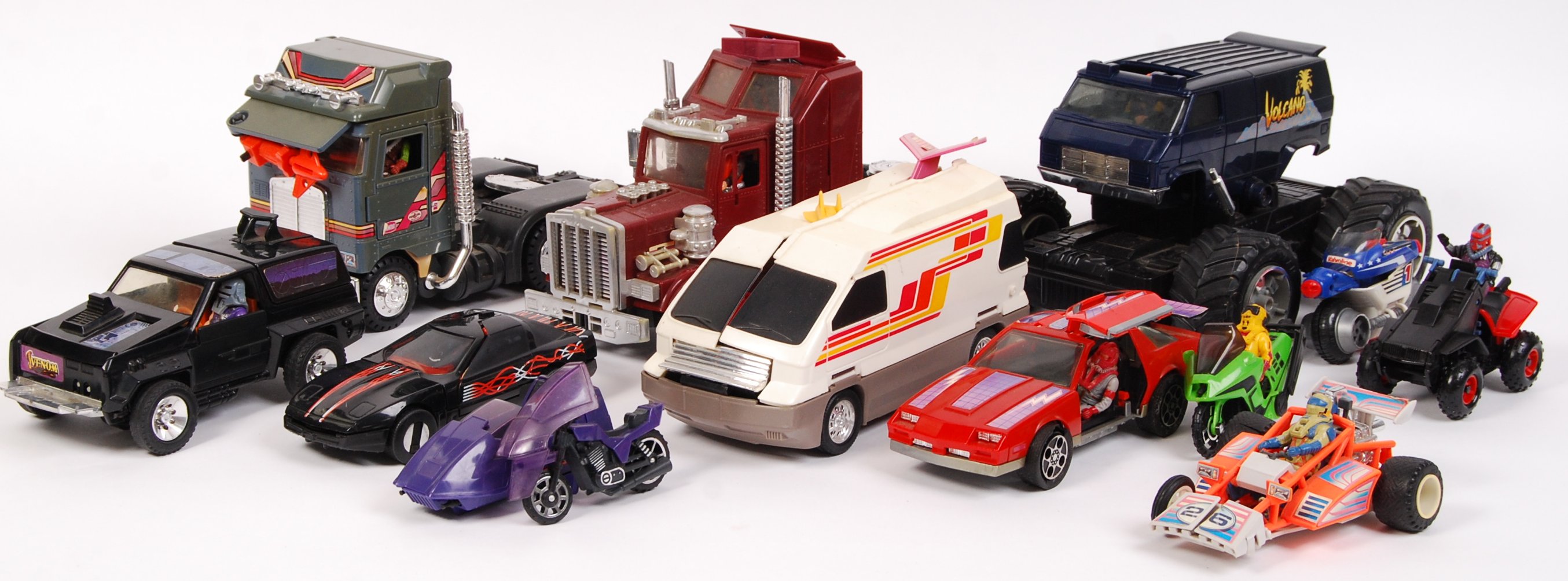 A large collection of assorted vintage c1980's Kenner made MASK action ...