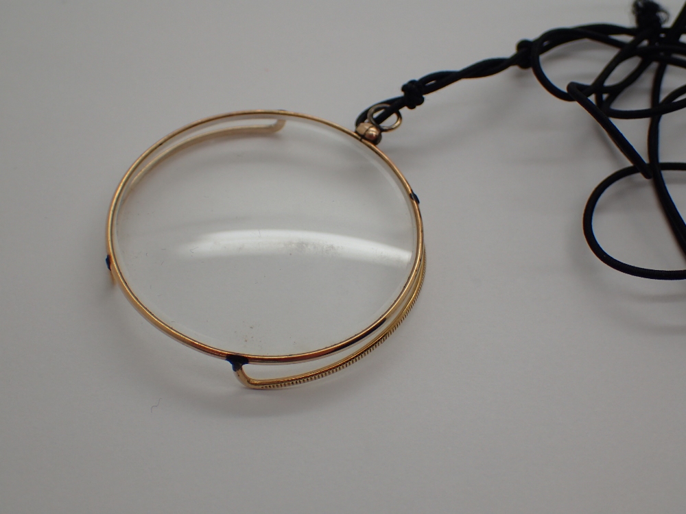 Presumed 9ct yellow gold monocle