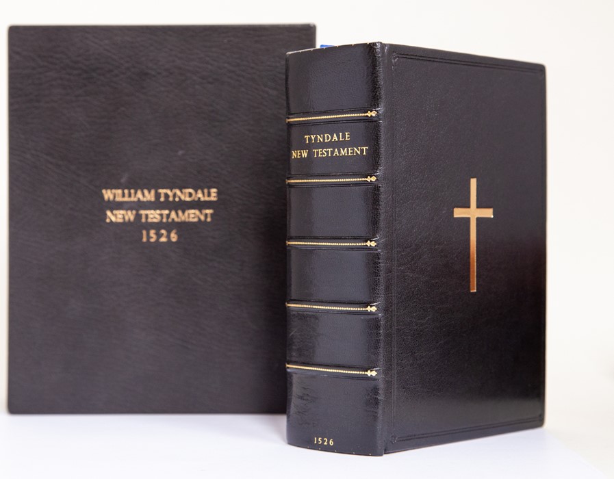 Bible. New Testament. Facsimile of William Tyndale's translation of ...