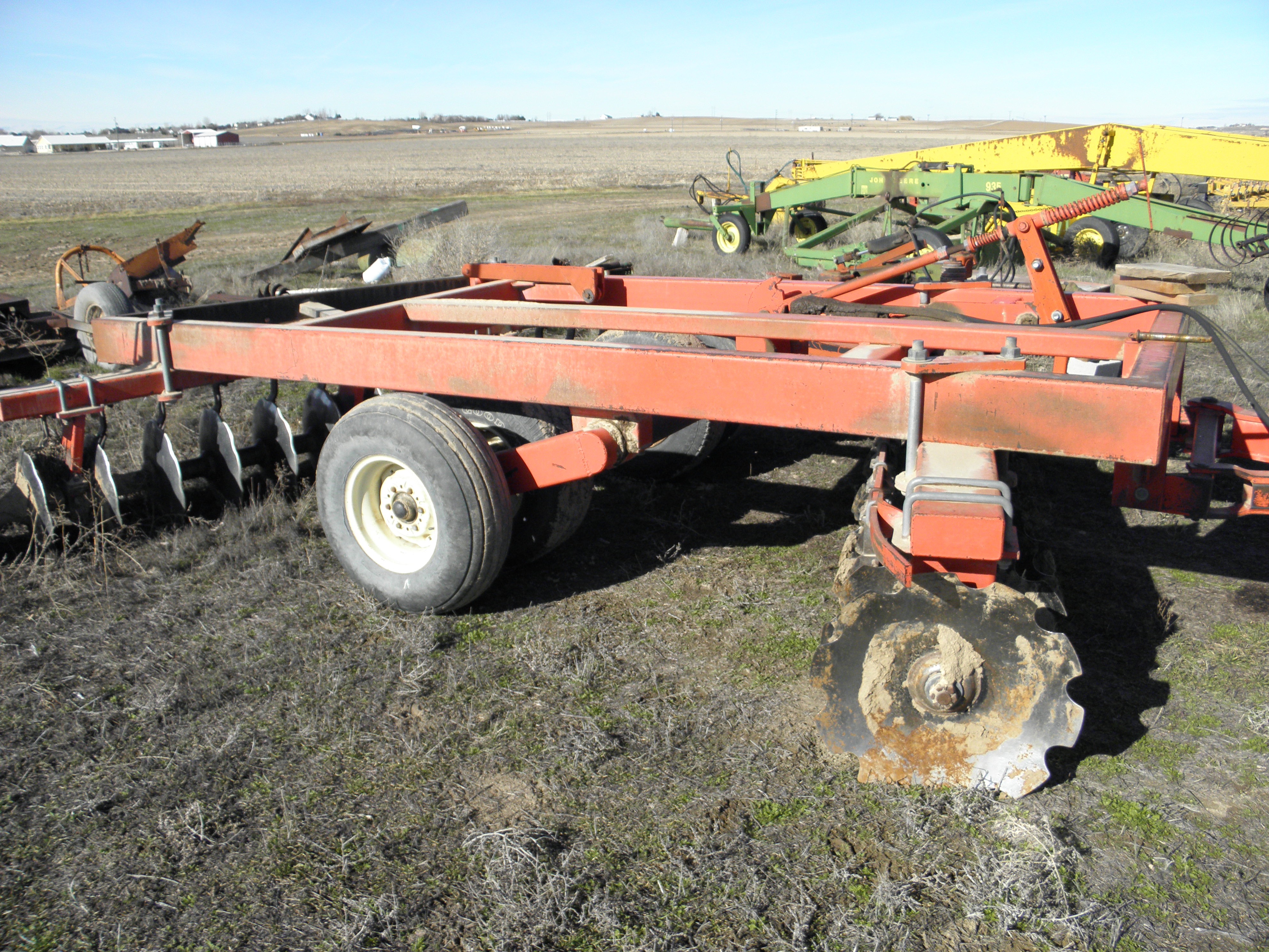 Hutchmaster 12' offset disc