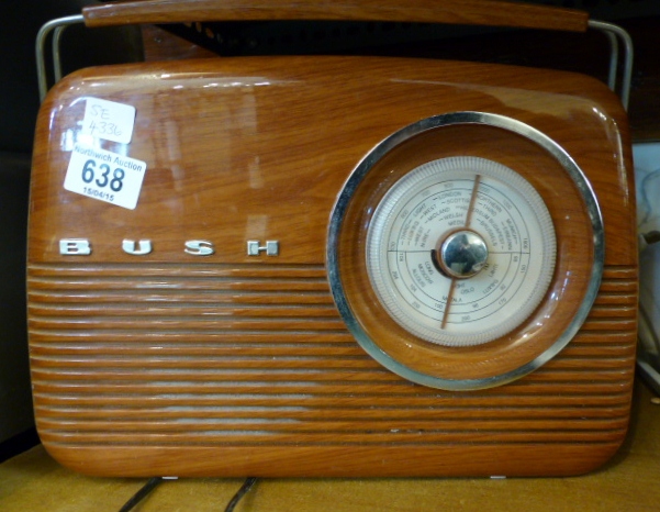 Bush Retro style radio, No TR82WOOD