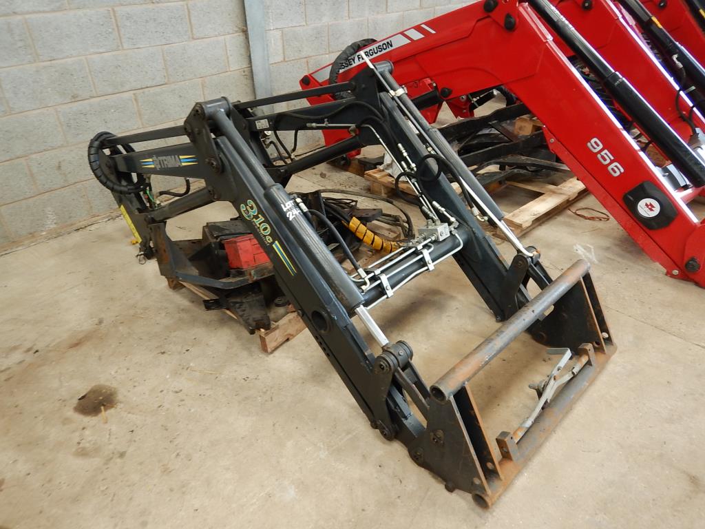 2001 Trima 310C professional front loader + bracket, ex Massey Ferguson 362
