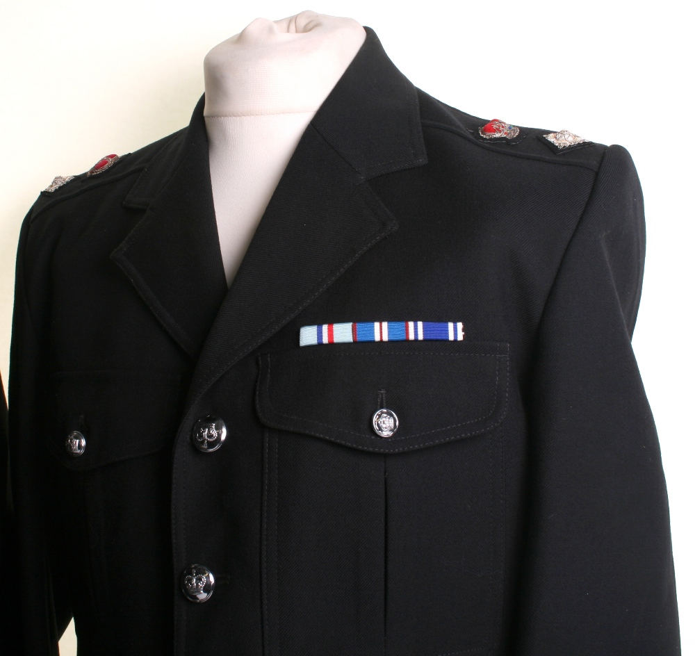 Obsolete EIIR Scottish Police Superintendents Tunic and Peaked Cap ...
