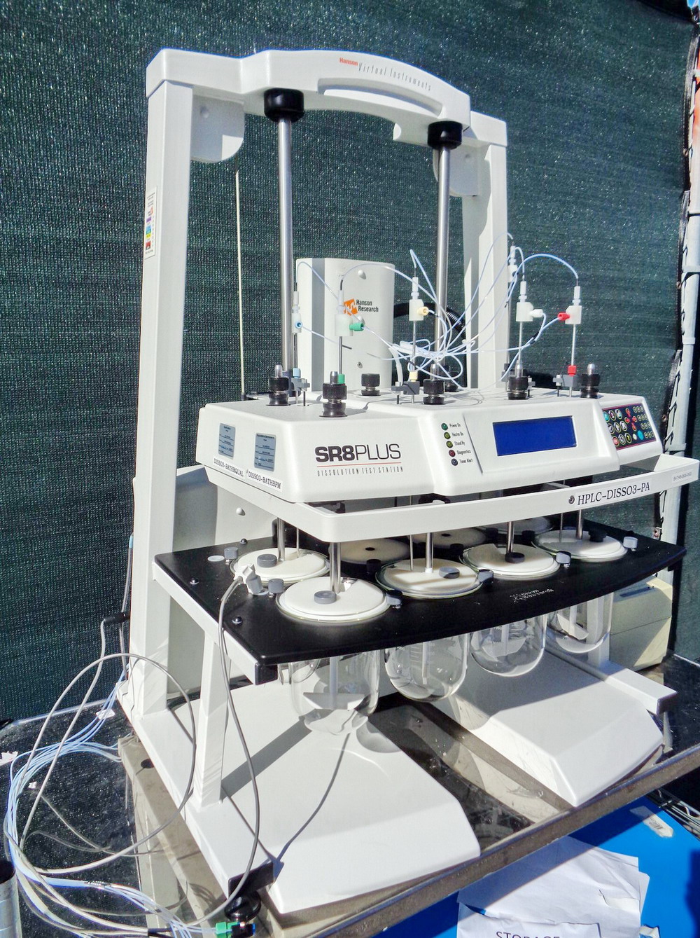 Hanson SR8 Plus Dissolution Apparatus, Model 73-100-103, S/N 0606-0935 ...