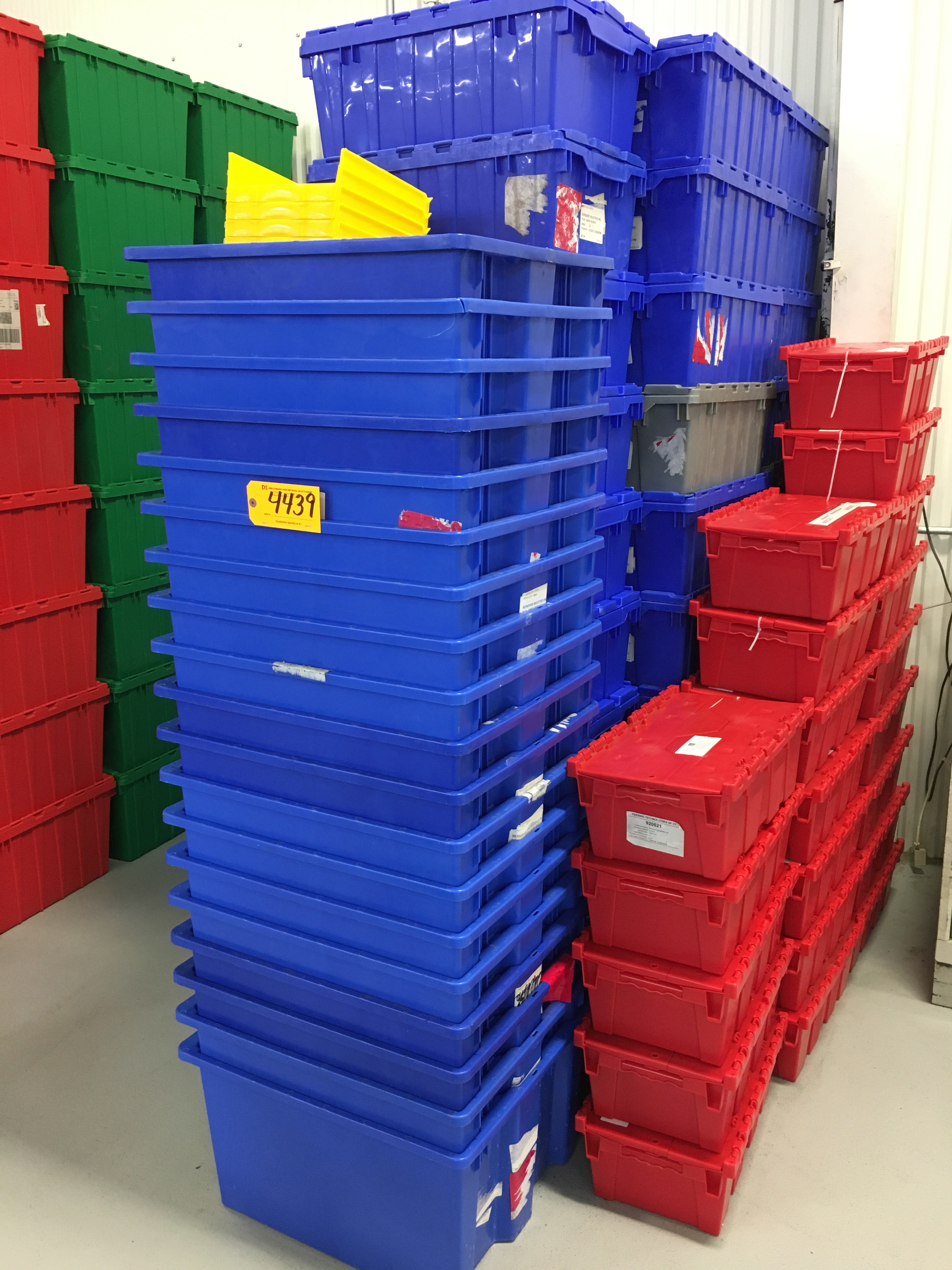 PLASTIC PARTS CONTAINERS