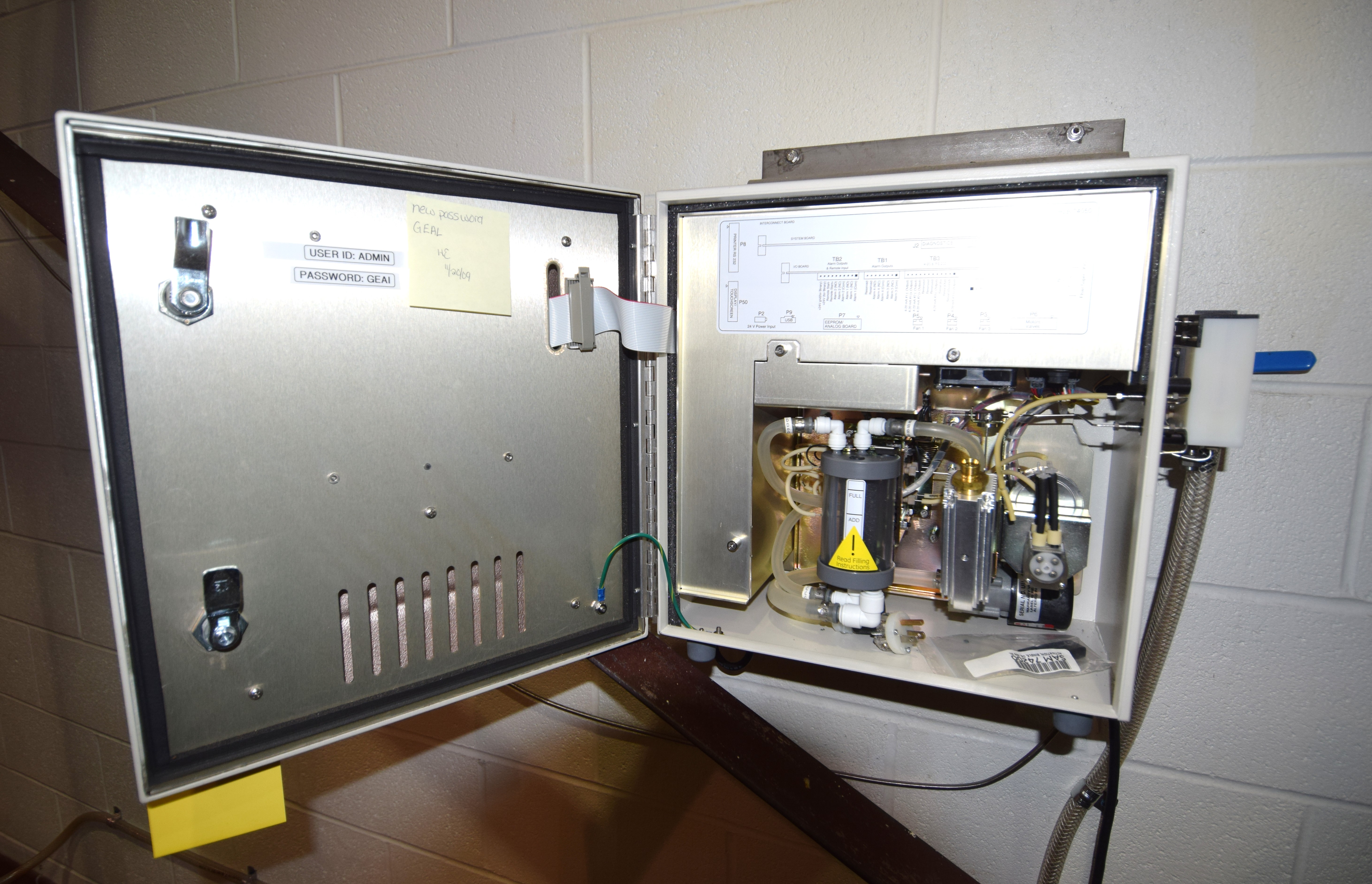 GE Analytical Sievers 500 RL On-Line TOC Analyzer. Serial# 07070568 ...