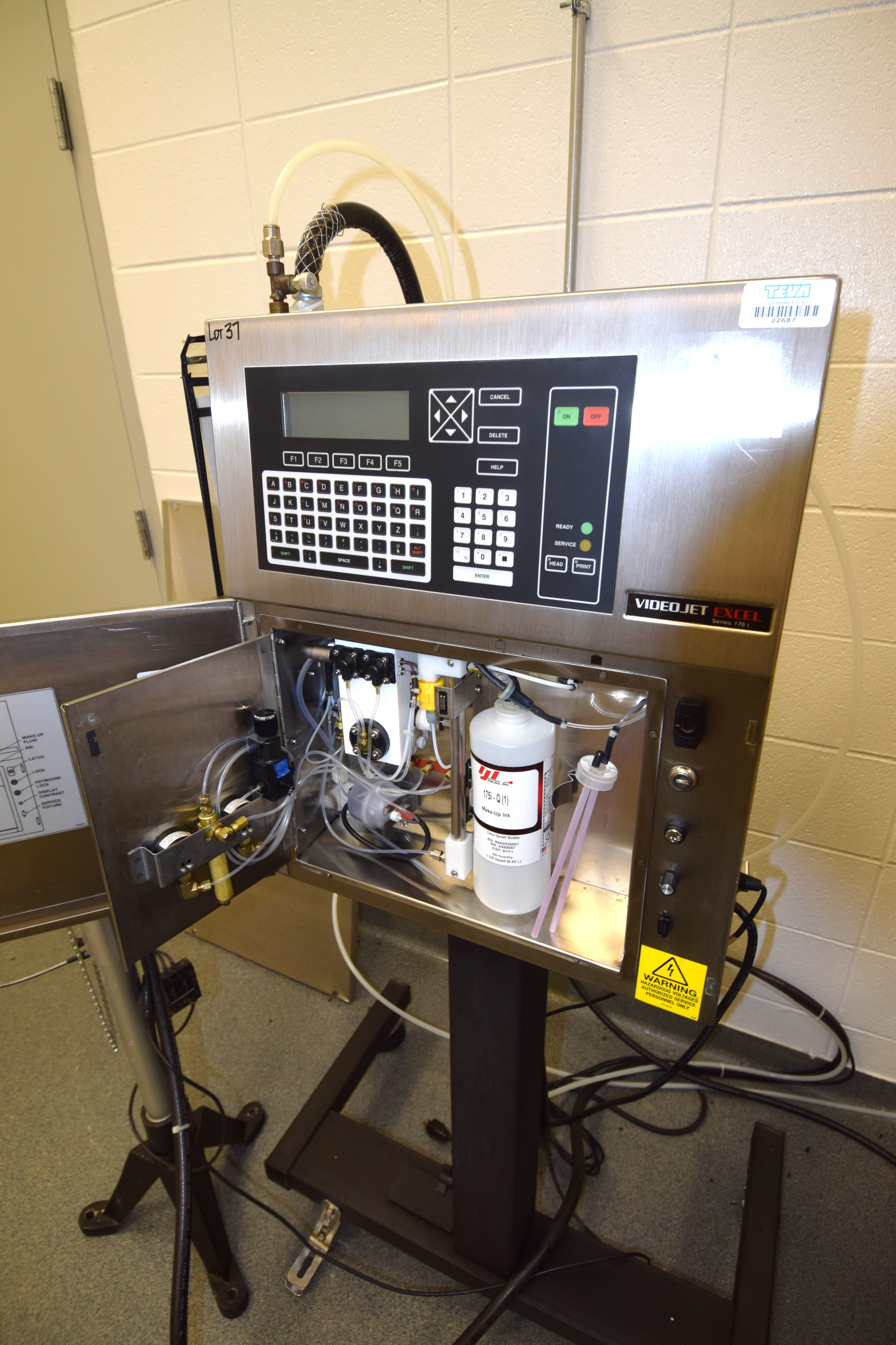 VideoJet Excel Series Ink Jet Coder, Model 170I. With print head and ...