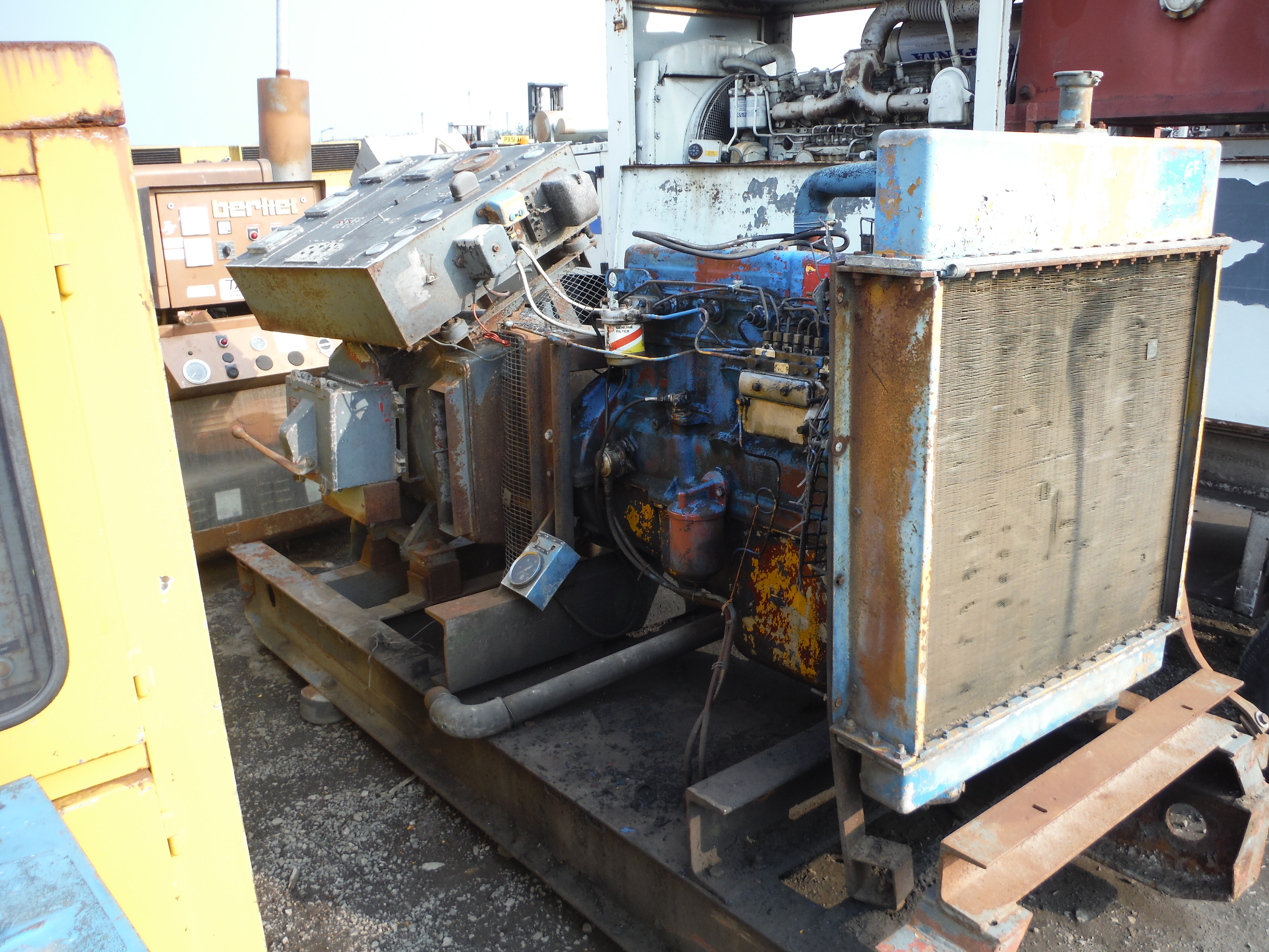 FORD 6 cylinder generator