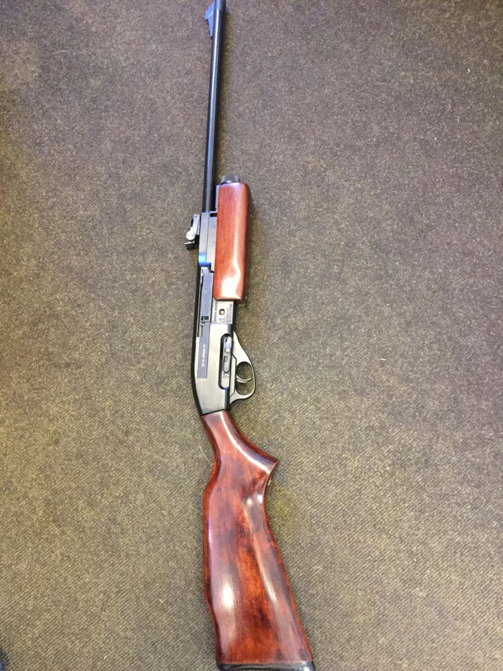 A Spanish Gamo .177 G-1200 air rifle with pump action. (38in)
