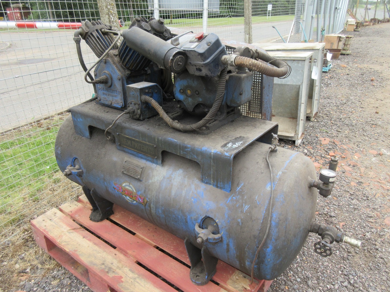 B.E.N Patents welded air receiver (compressor) built in 1959